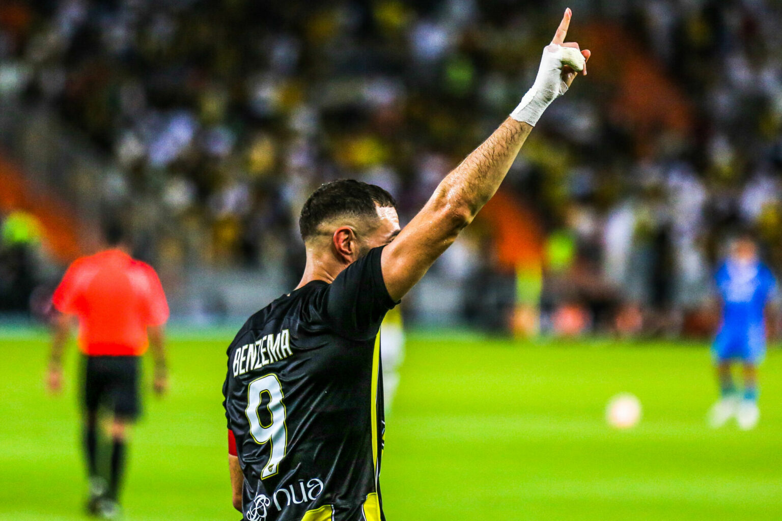 Karim Benzema annonce un comeback ! - Buzz Sport