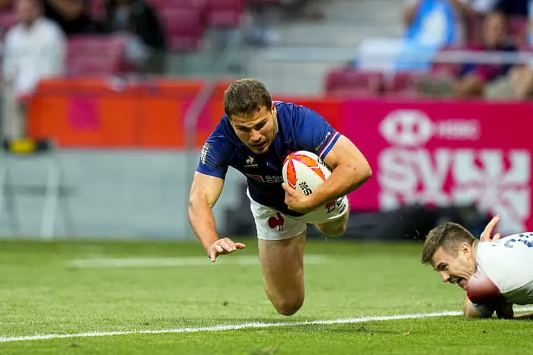 Rugby à VII : l’incroyable essai d’Antoine Dupont - Buzz Sport